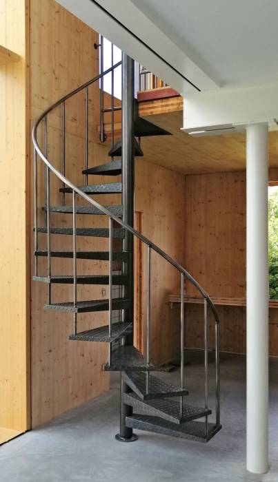 CLASSIC - Sobere draaitrap voor binnen